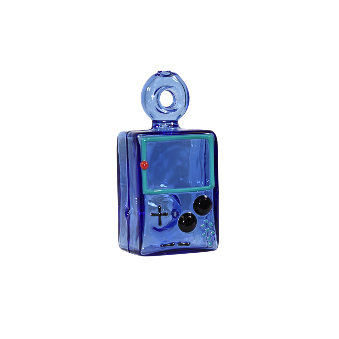 RAVE HANDPIPE | 4.1INCH GLASS HAND PIPE WITH GAME CONSOLE DESIGN